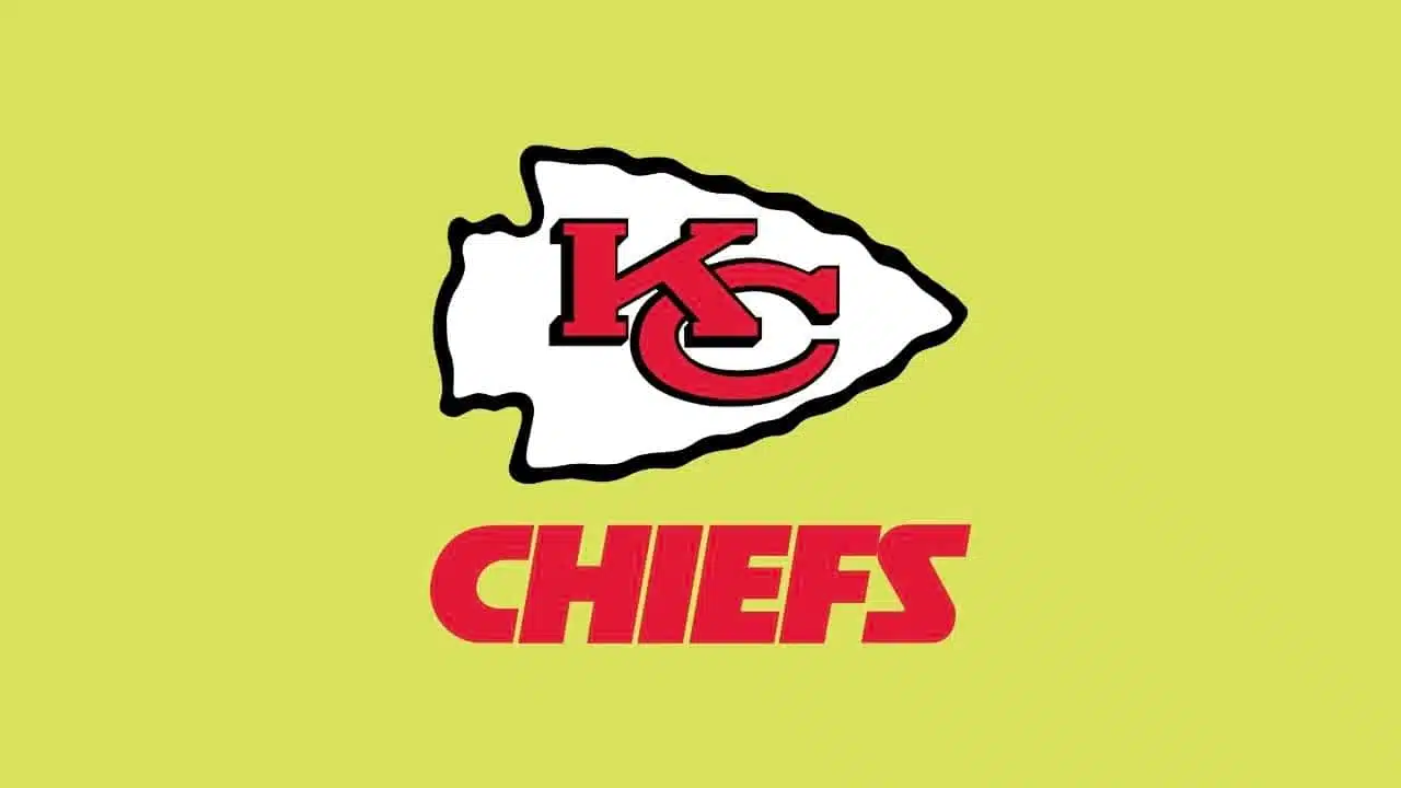 Who Is Nurse Nani Girlfriend Of Derrick Nnadi As They Reveal Pregnancy ...