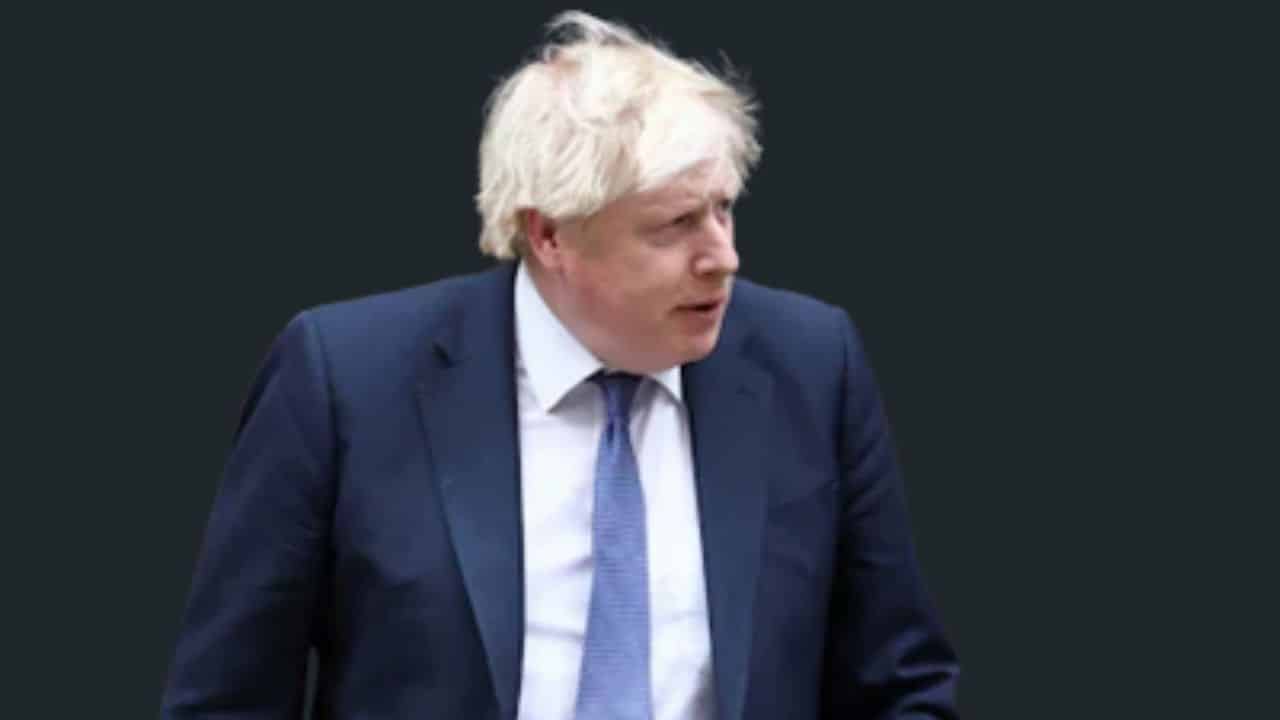 Where Is Boris Johnson Now Today In 2022 As Liz Truss Resigns From UK ...