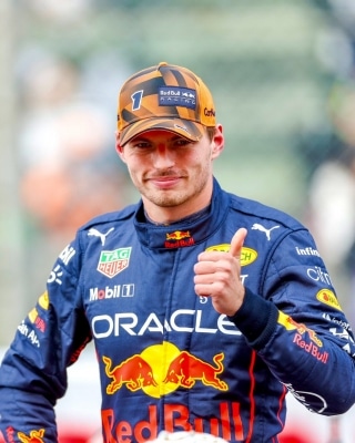 Dutch F1 Driver Max Verstappen Takes 2022 World Title In Wet Suzuka ...
