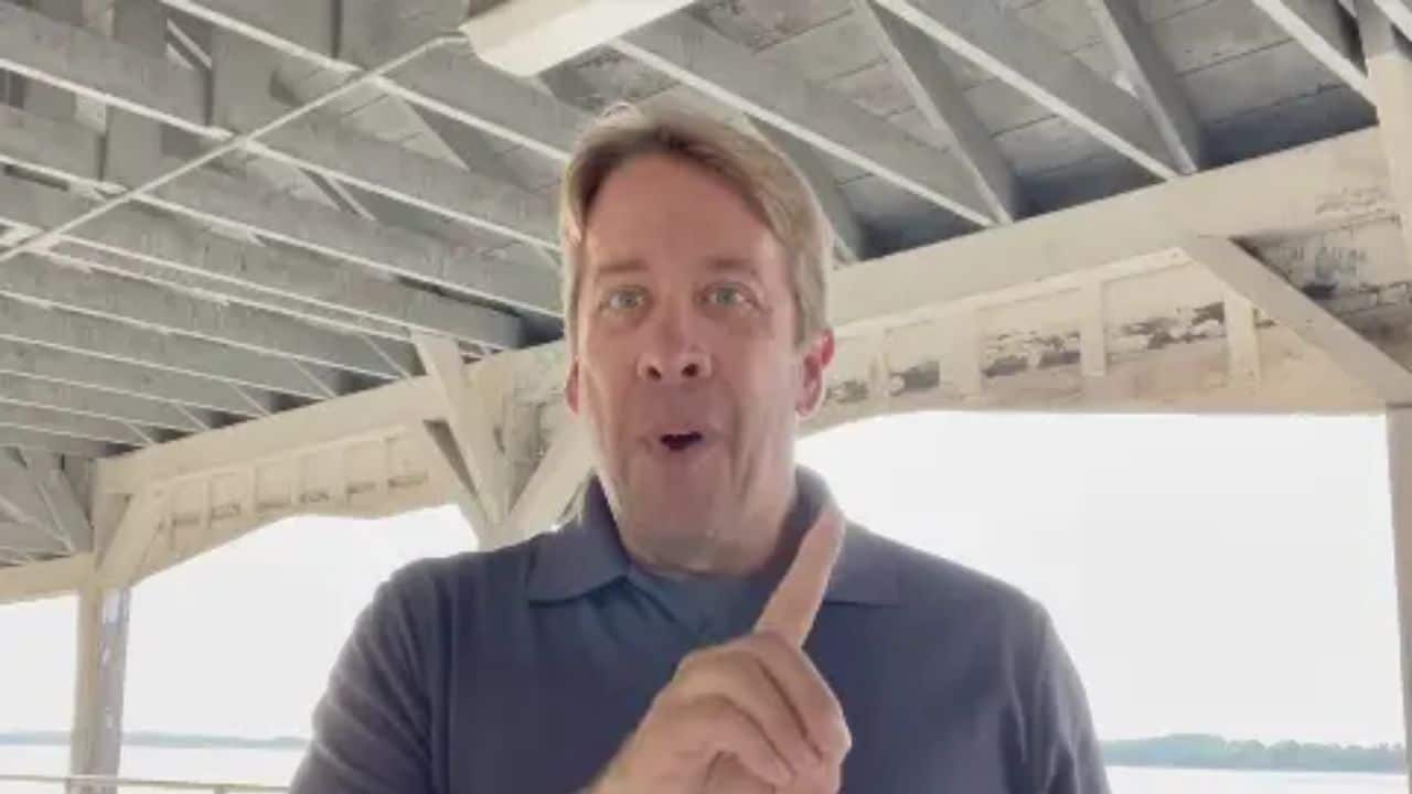 Who Is Keith Wann Sign Language Interpreter Allegedly Fired From The ...