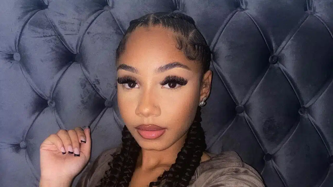 Who Is Model Asantewa Chitty Girlfriend Of Jude Bellingham, Her Age ...