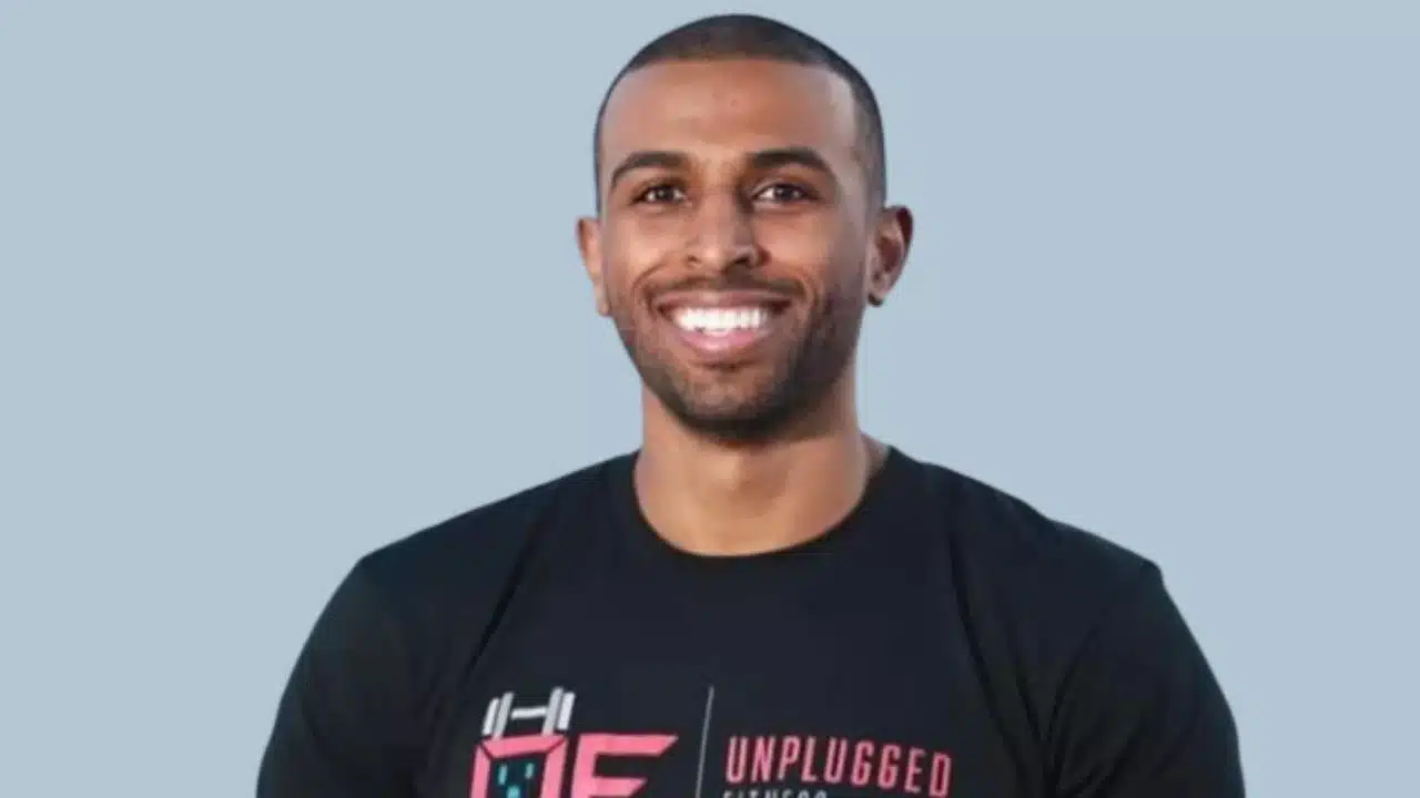 Myron Gaines Age, Height, Parents, Wife, Sister, Net Worth, Instagram ...
