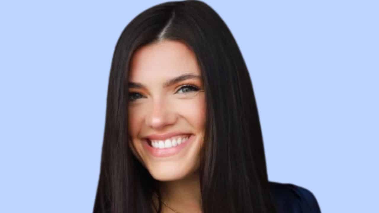 Who Is Gabriella 'Gabi' Elnicki On The Bachelor Season 27, Her Age ...