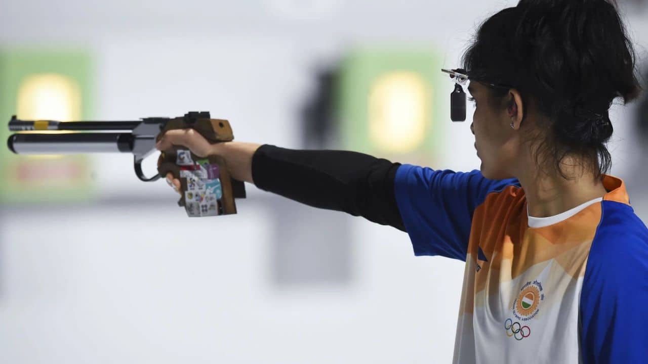 Who Is Shooter Manu Bhaker, Biography, Age, Height, Family, Parents ...