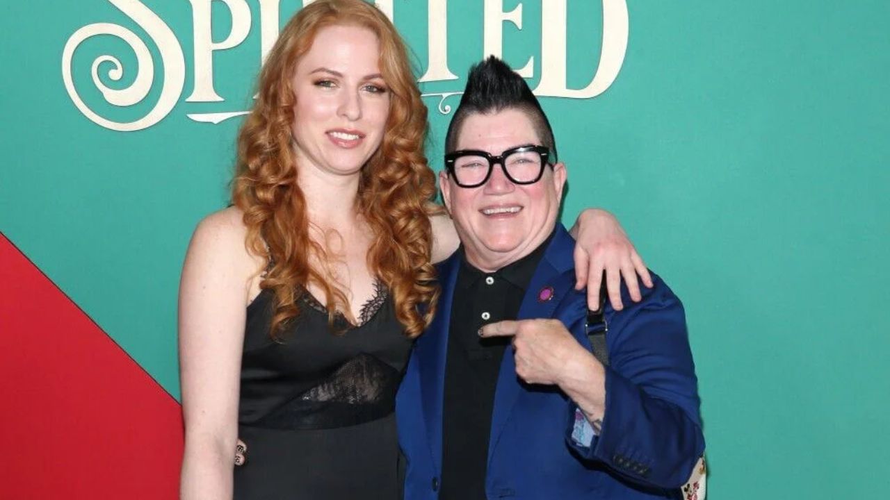 Who Is Dalia Gladstone Wife Of Lea DeLaria, Bio, Age, Height, Education ...